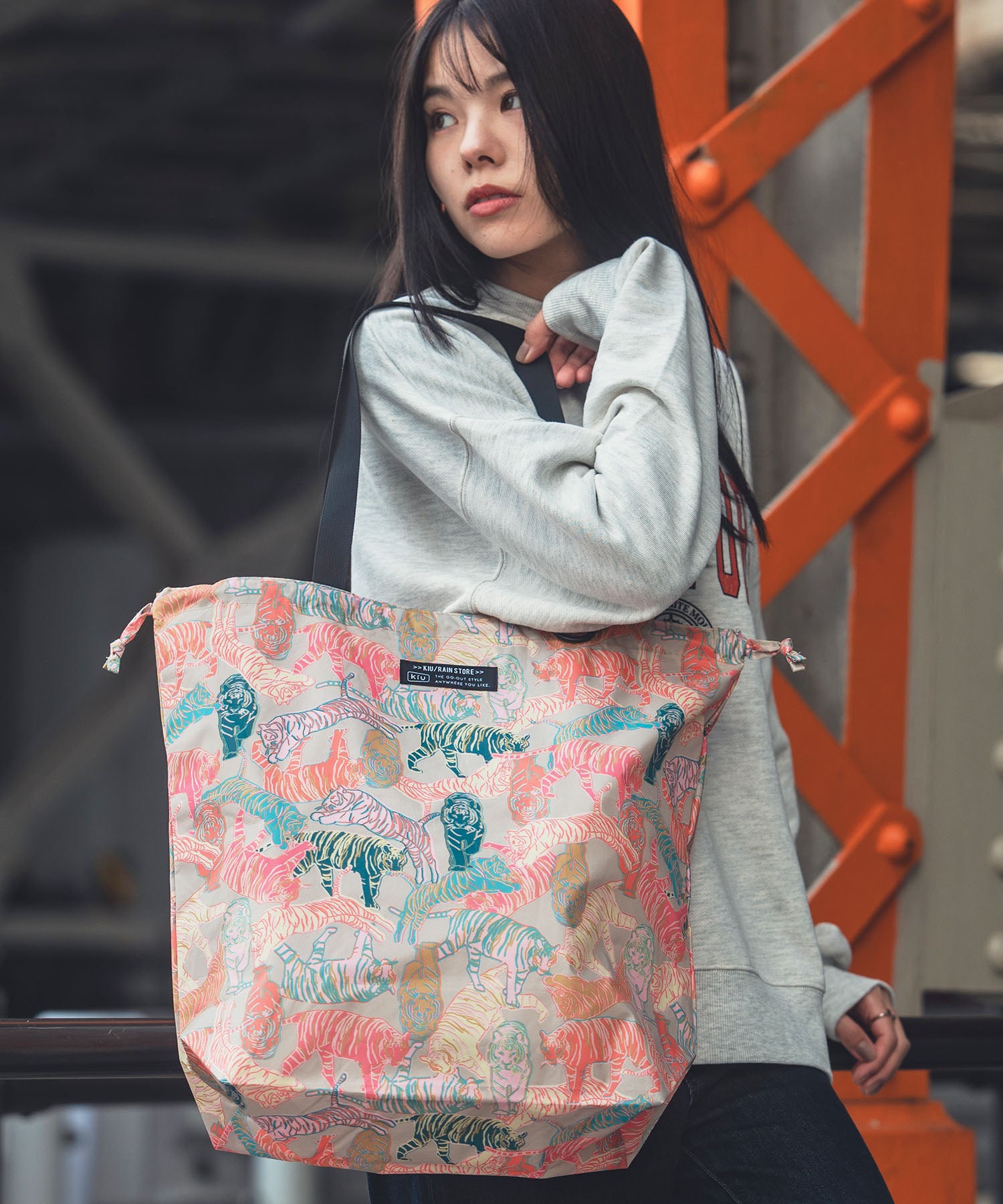 キウウォータープルーフバッグカバー K444 – KiU公式オンラインショップ