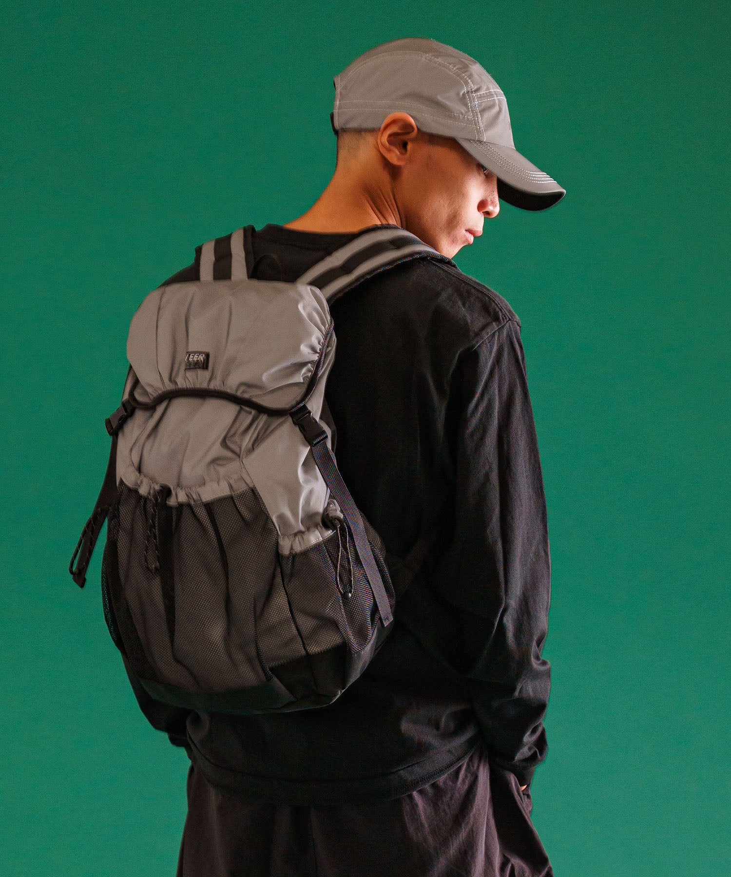 フルリフレクターデイパック VK014【VEER】 – KiU公式オンラインショップ