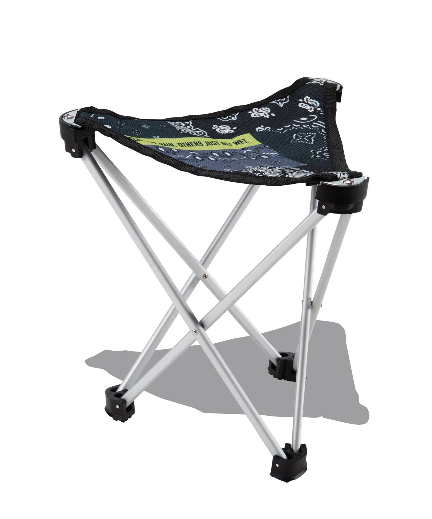 アウトドア トライポッドスツール K296 – KiU公式オンラインショップ