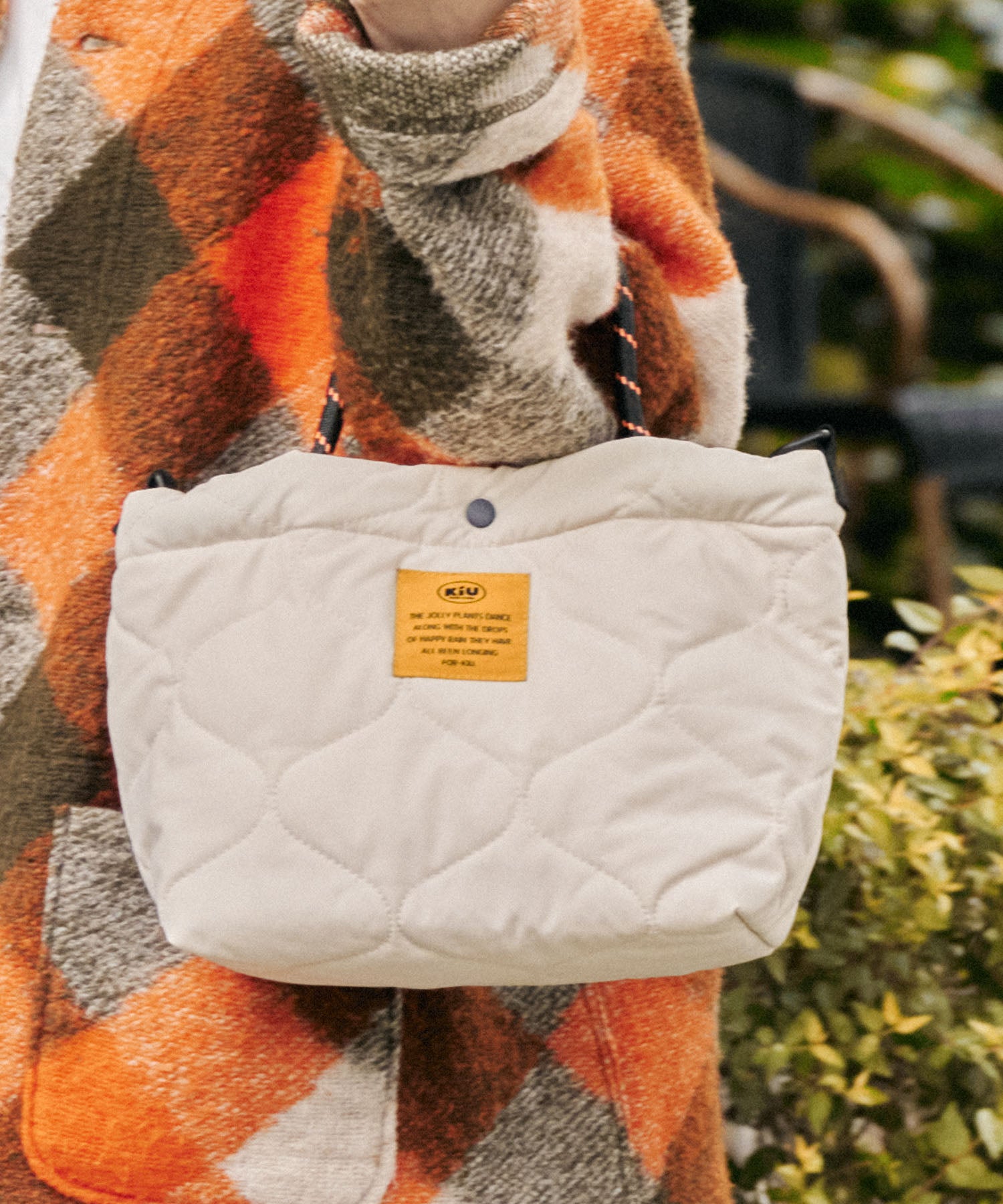 パデッドトートバッグミニ K386 – KiU公式オンラインショップ
