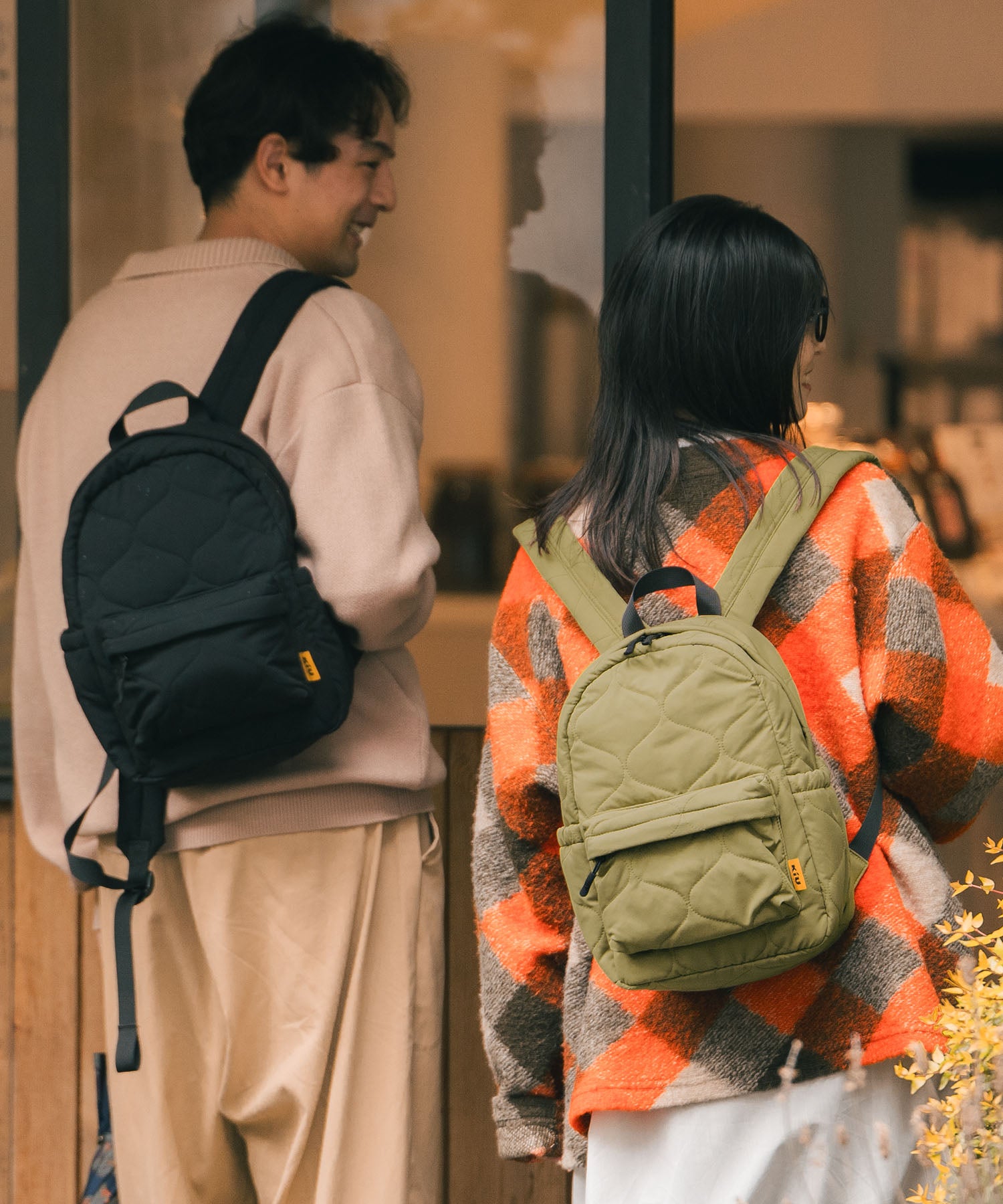 パデッドデイバックパック K391 – KiU公式オンラインショップ