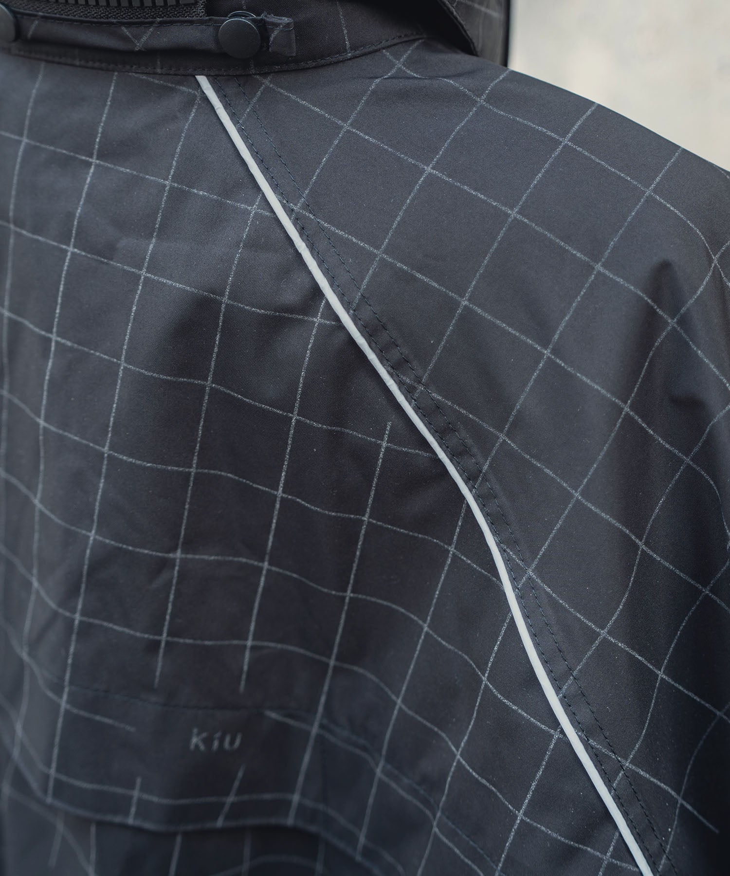 キウビジブルバイシクルレインポンチョ K407 – KiU公式オンラインショップ