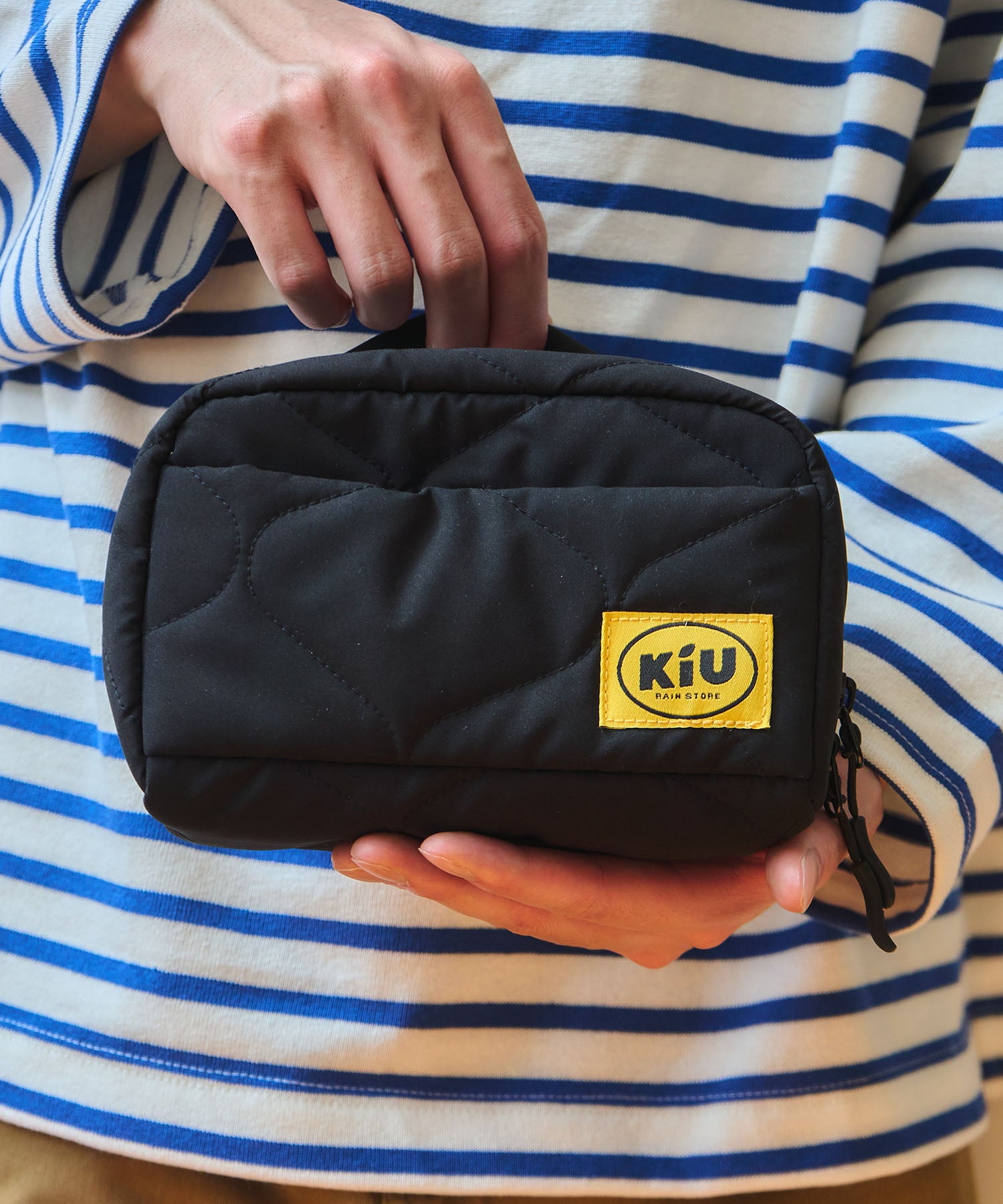 POUCH / Clutch – KiU公式オンラインショップ